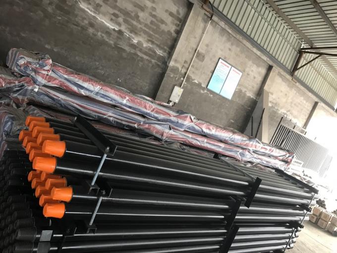ST58 ST68 Threaded Drill Rod For Rock and Mining Drill Machinery , 76 ...